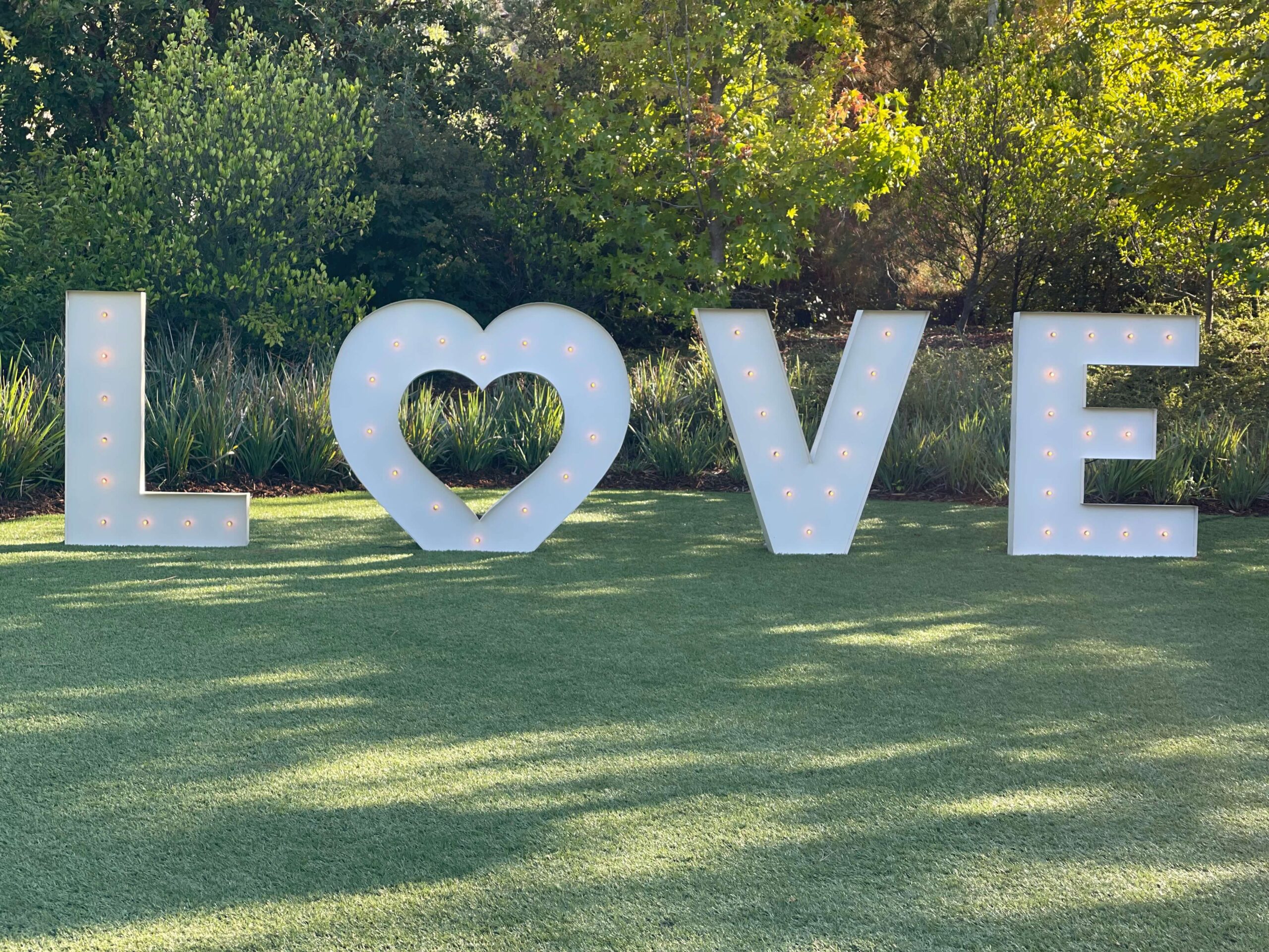 Wedding Love Sign Rental Ventura | Light up Love Sign Los Angeles